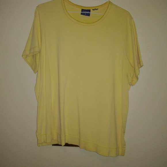 Mountain Lake | Tops | Yellow Crew Neck Top In Women | Poshmark